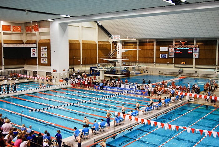 Zodiac Blog - 10 Best Collegiate Competition Pools in the US